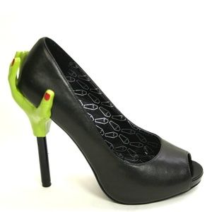 Too Fast | Shoes | Too Fast Hold Heel Rockabilly Pinup Goth Tattoo ...